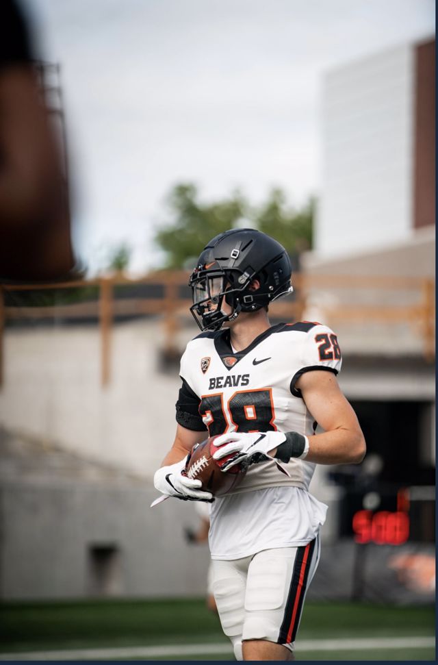 Trent Walker, Wide Receiver, Oregon State Beavers - NIL Profile - Opendorse