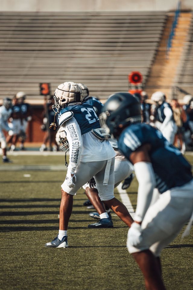 Isaac Walker, Outside Linebacker, Georgia Southern Eagles - NIL Profile ...