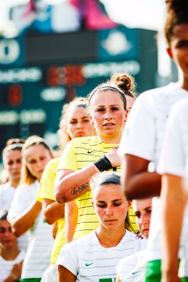 Maddy Goldberg, Goalkeeper, Oregon Ducks - NIL Profile - Opendorse