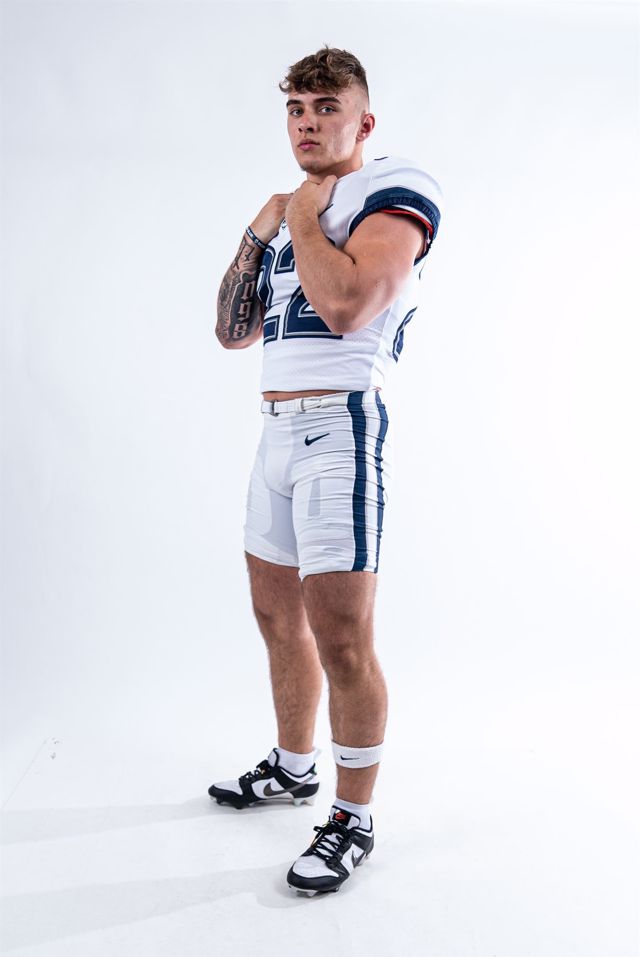 Victor Rosa, Running back, UConn Huskies - NIL Profile - Opendorse