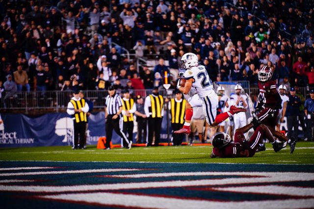 Victor Rosa, Running back, UConn Huskies - NIL Profile - Opendorse