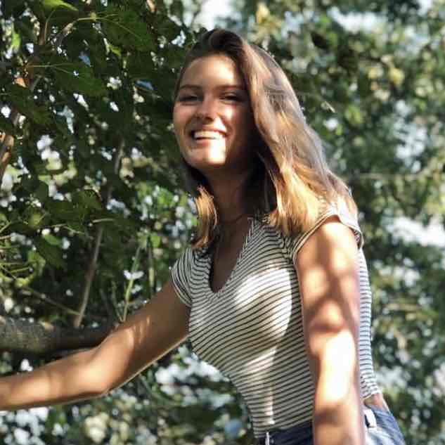 Nadia Potapov, Starboard, Port, UConn Huskies - NIL Profile - Opendorse