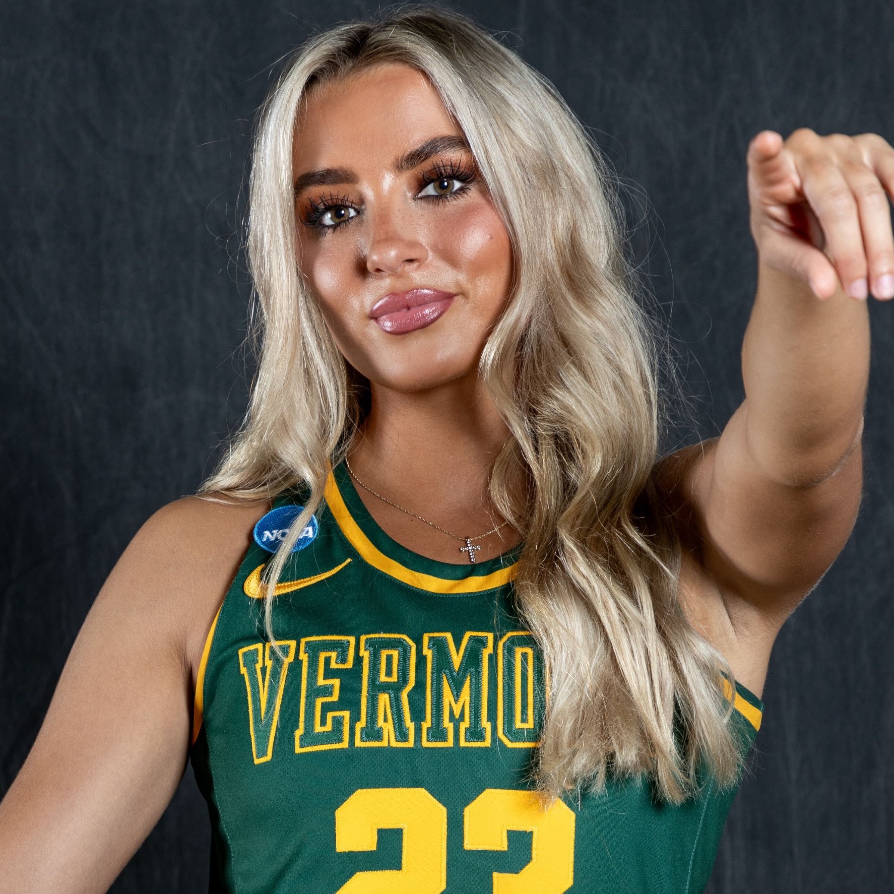 Emma Utterback, Vermont Catamounts - NIL Profile - Opendorse