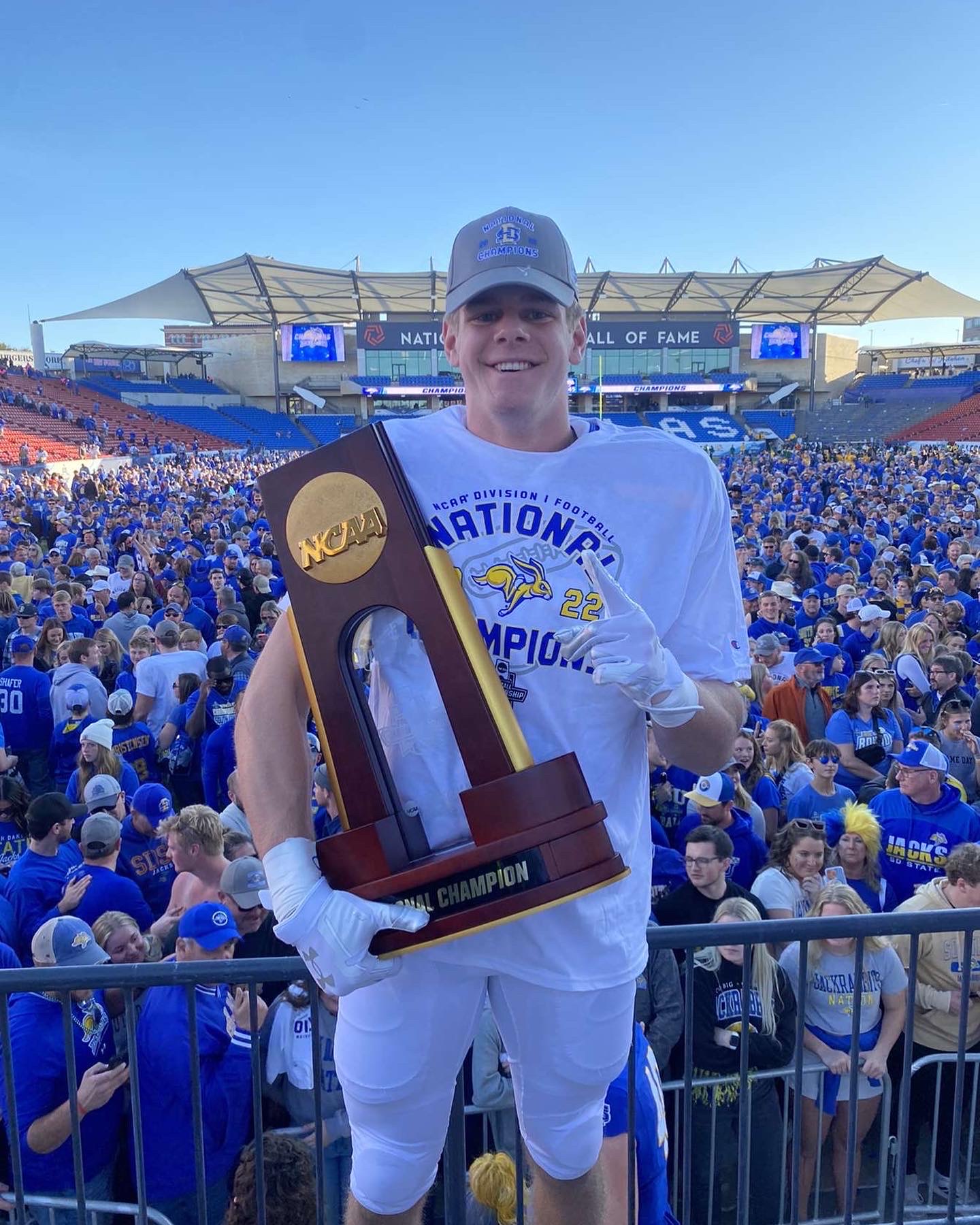 Bryce Johnson, Linebacker, South Dakota State Jackrabbits - NIL Profile ...