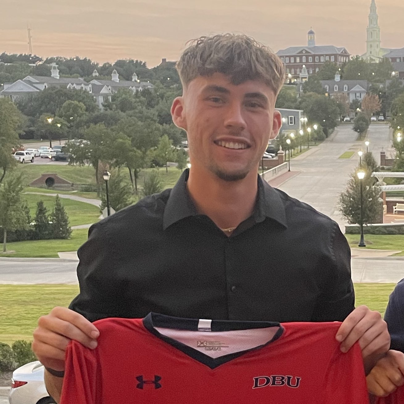 Sam Mueller, Center back, Defender, Dallas Baptist University Patriots ...
