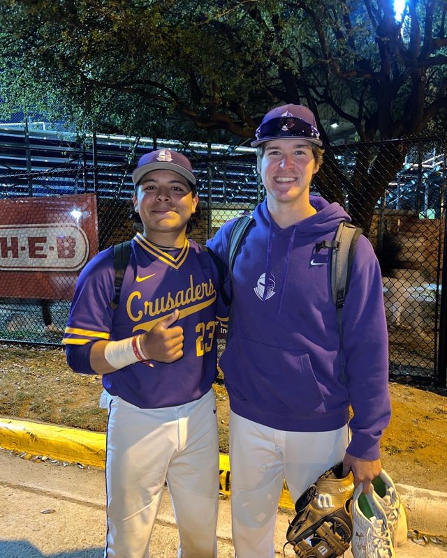 Elijah Rodriguez, Catcher, University of Mary Hardin–Baylor - NIL ...