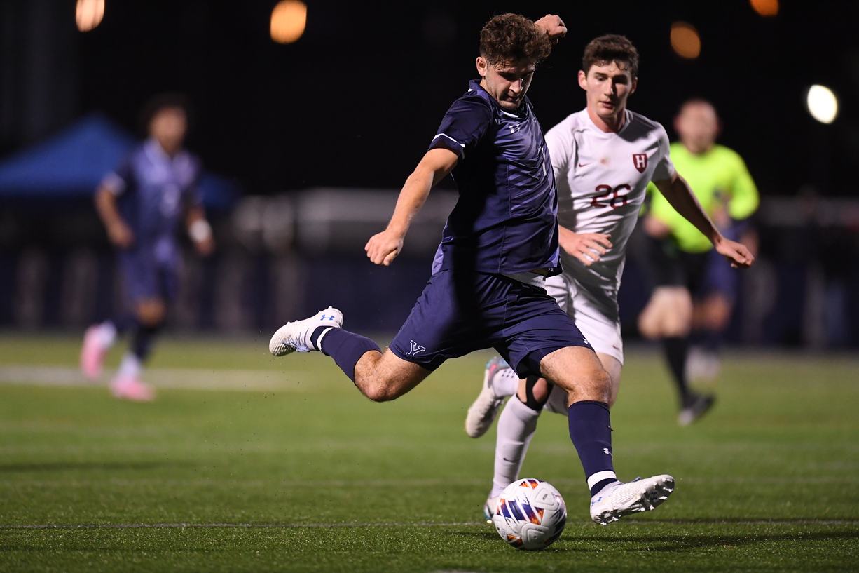 Alexander Umana, Striker, Yale Bulldogs - NIL Profile - Opendorse