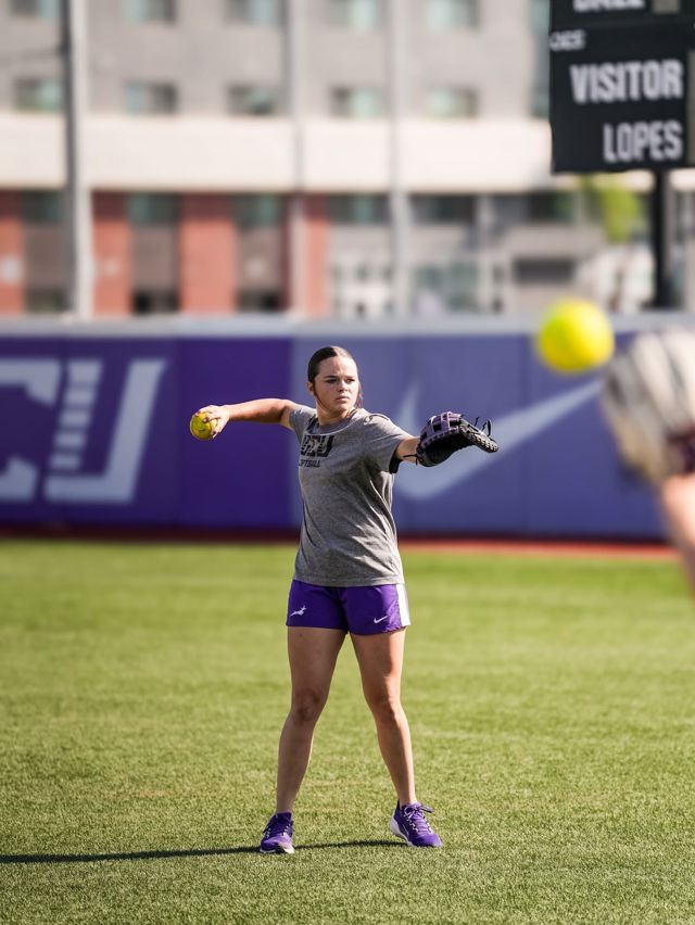 Sarah Campbell, Catcher, Grand Canyon Lopes - NIL Profile - Opendorse