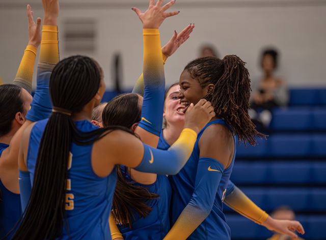 Kaylee Jackson, Athlete, All Around, Middle Blocker, Middle hitter ...