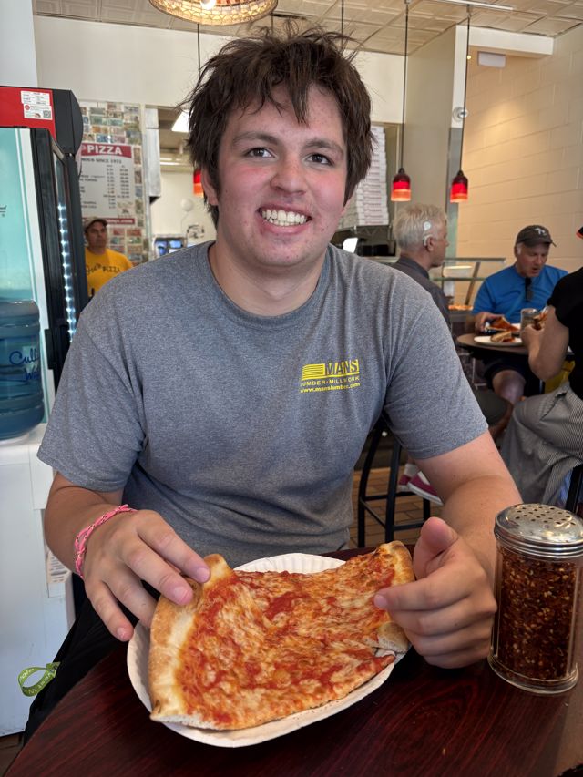 caleb beach, Center, Salem University - NIL Profile - Opendorse