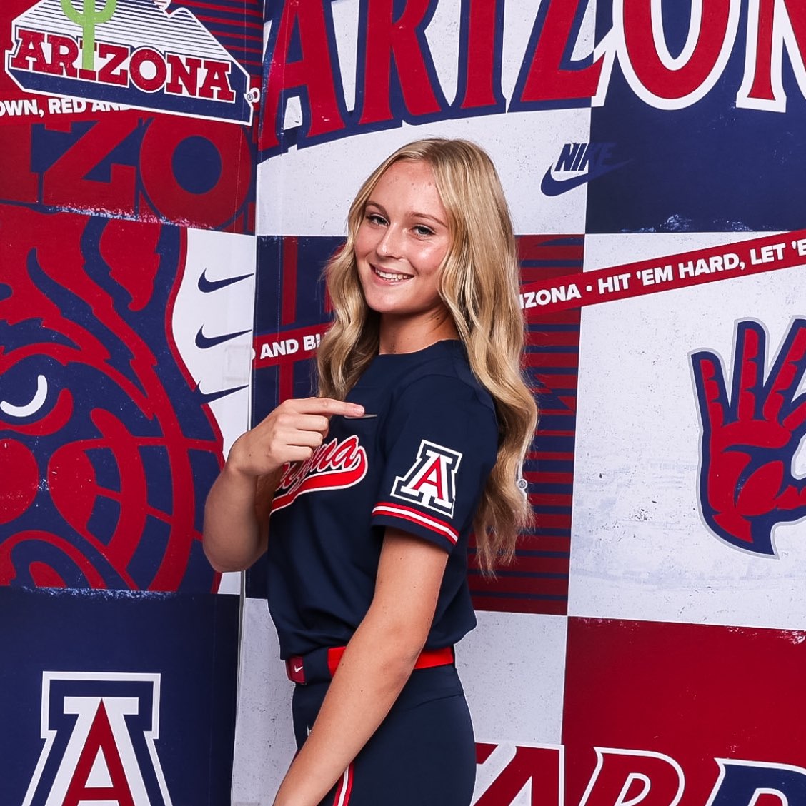 Taylor Sansaver, Outfielder - NIL Profile - Opendorse